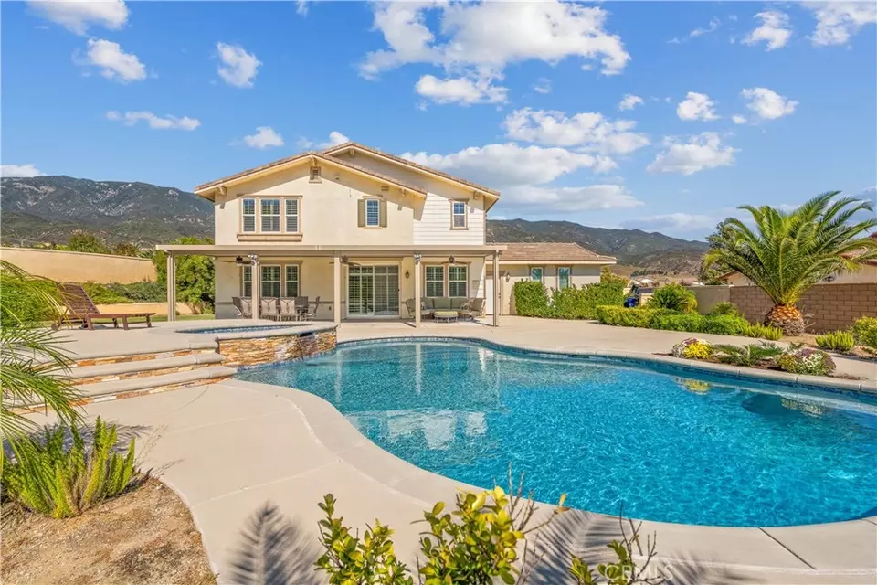 5054 Sagewood Dr, Rancho Cucamonga, CA 91739 | 41 Photos - Movoto