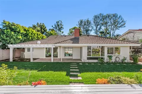 5245 E Gatewood Ln, Anaheim, CA 92807 | 29 Photos - Movoto