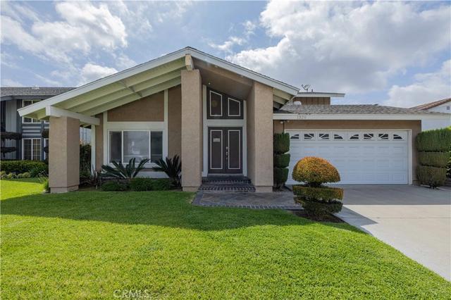 1329 S Ashington Ln, Anaheim, CA 92804 | MLS# OC25110591 | 24 Photos ...