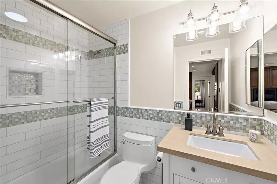 33152 Desoto, Dana Point, CA 92629 | MLS# OC25277310 | 50 Photos - Movoto