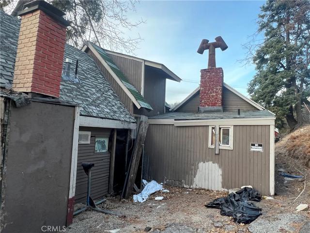 32909 Rim Of The World, Arrowbear, CA 92308 | MLS# OC26033527 | 5 ...