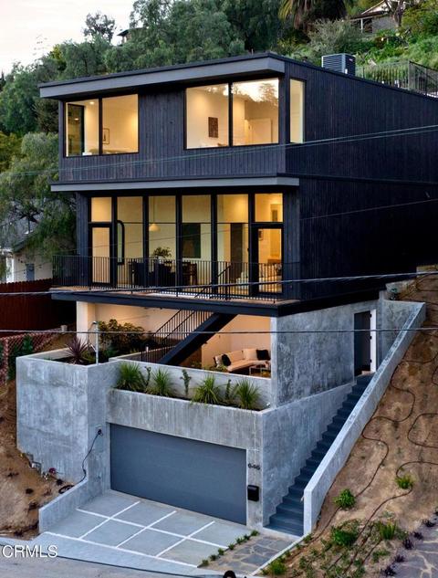646 Dimmick Dr, Los Angeles, CA 90065 | 24 Photos | MLS #P1-13152 - Movoto