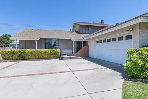 953 w Fesler St, Santa Maria, CA 93458 - Movoto