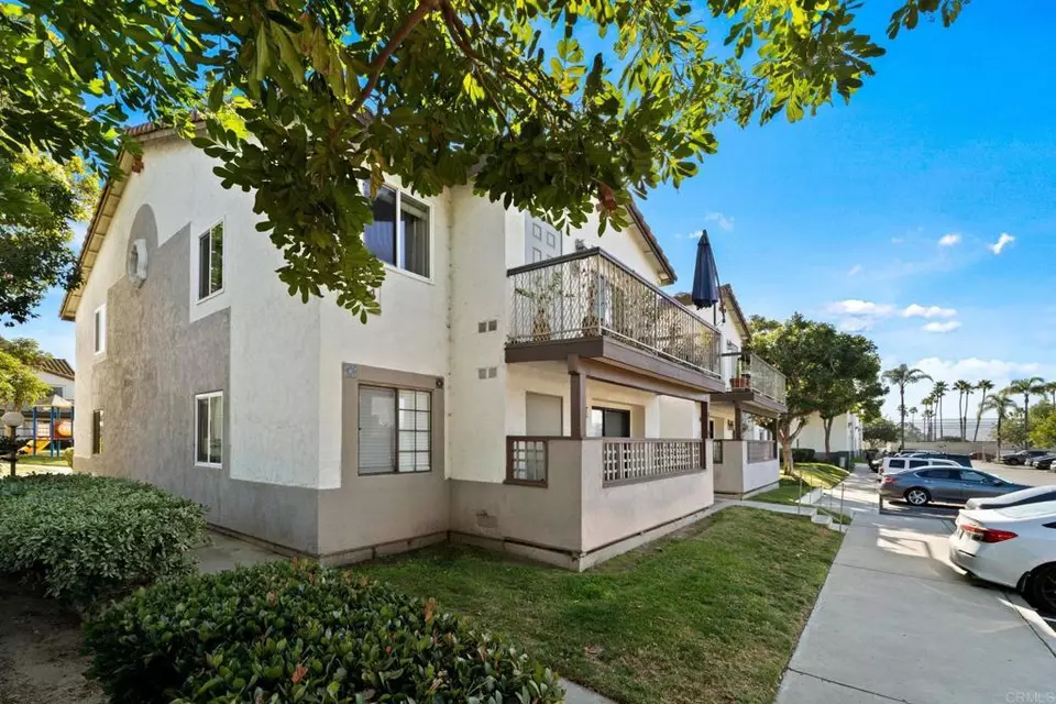 3554 Sunset Ln #27, San Ysidro, CA 92173 | 27 Photos - Movoto