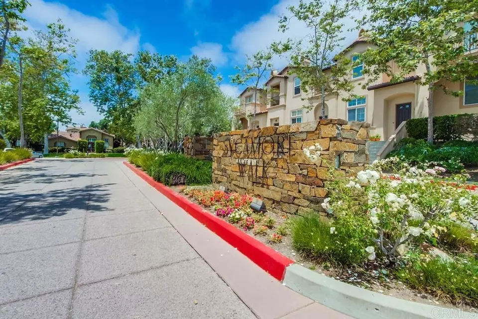 14676 Via Fiesta #2, San Diego, CA 92127 | MLS# PTP2504187 | 19 Photos ...