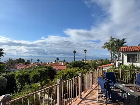 1613 Via Lazo, Palos Verdes Peninsula, CA 90274 | MLS# PV26100232 | 58 ...