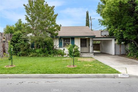 11708 W Pruess Ave, Downey, CA 90241 | 37 Photos | MLS #PW23093591 - Movoto