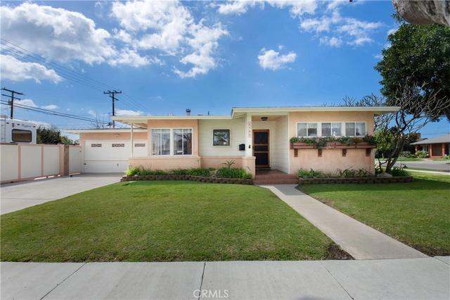 5302 E Mezzanine Way, Long Beach, CA 90808 | 22 Photos - Movoto