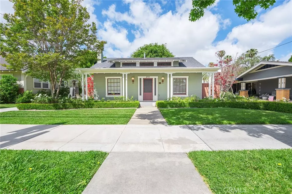 272 N Cambridge St, Orange, CA 92866 | 39 Photos - Movoto
