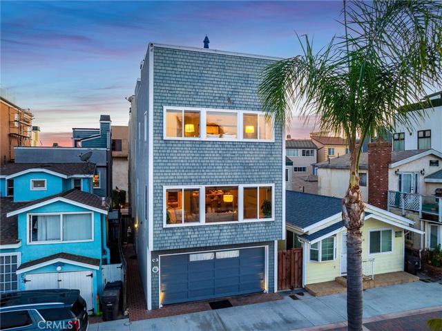 3 C Pacific, Surfside, CA 90743 | 40 Photos - Movoto