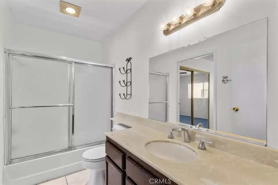 13100 Bromont Ave #15, Sylmar, CA 91342 | MLS# PW25275438 | 25 Photos ...
