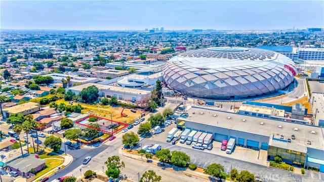 3806 W 102nd St, Inglewood, CA 90303 | 9 Photos - Movoto