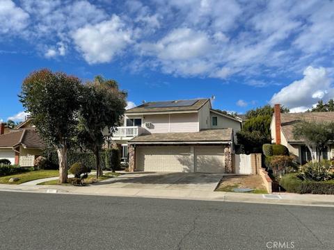 847 Mooncrest Cir, Brea, CA 92821 | 39 Photos | MLS #SC23048100 - Movoto