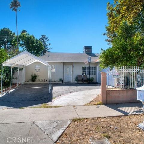 8149 Hesperia Ave, Reseda, CA 91335 | 16 Photos | MLS #SR22170893 - Movoto