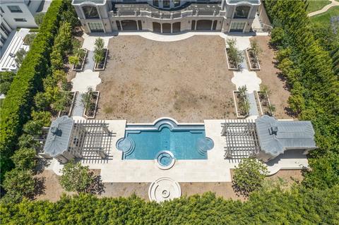 530 S Mapleton Dr, Los Angeles, CA 90024 | 60 Photos | MLS #SR22243495 ...