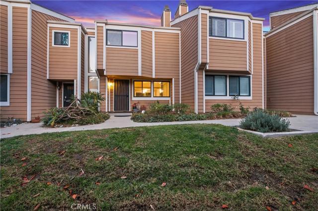 15 Riptide Ct #15, Newport Beach, CA 92663 | 35 Photos - Movoto