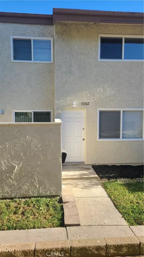 13120 Dronfield Ave, Sylmar, CA 91342 | 27 Photos - Movoto