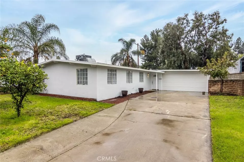 16422 Donmetz St, Granada Hills, CA 91344 | 21 Photos - Movoto