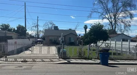 1312 w Point Dr, Bakersfield, CA 93305 - Movoto