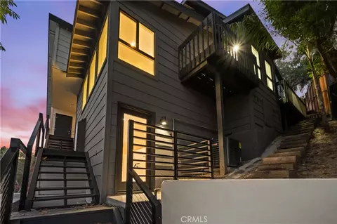 Discover Hazeltine Apartments Neighborhood, Los Angeles, CA - Movoto