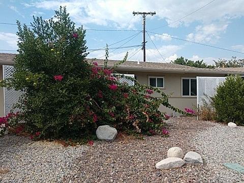 240 Mary Ln, Hemet, CA 92543 | 13 Photos | MLS #SW22212211 - Movoto