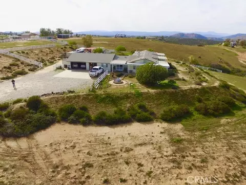 38511 Stratton Rd, Temecula, CA 92592 | 75 Photos - Movoto