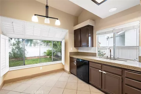 27570 Jon Christian Pl, Temecula, CA 92591 | 50 Photos - Movoto