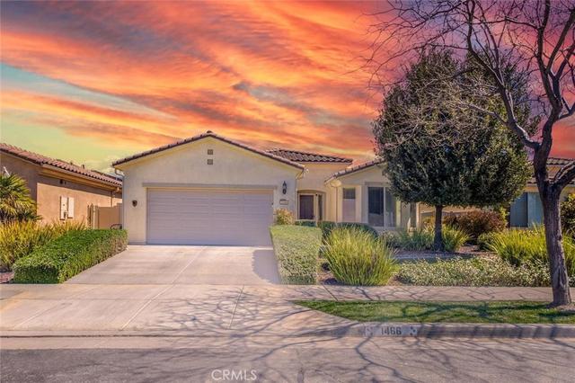 1466 Via Rojas, Hemet, CA 92545 | 63 Photos - Movoto
