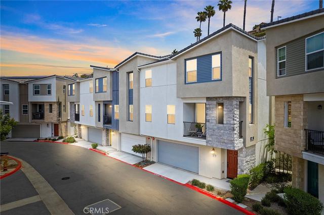 447 Fitzpatrick Rd #102B, San Marcos, CA 92069 | 32 Photos - Movoto