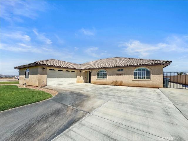 Rodeo Gardens, Blythe Homes with Foyer For Sale - Movoto