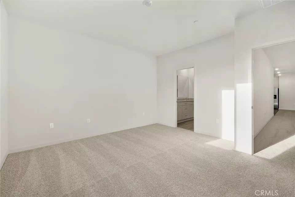3047 Harvest Ln, San Jacinto, CA 92582 | MLS# SW25147583 | 18 Photos ...