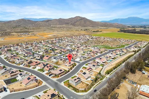 28473 Pinon Ct, Winchester, CA 92596 | MLS# SW26111944 | 38 Photos - Movoto