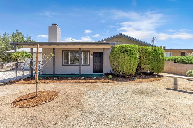 7725 Shawnee, Yucca Valley, CA 92284 | MLS# SW26112488 | 55 Photos - Movoto