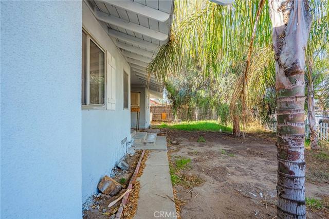 29025 Lakeview Ave, Nuevo, CA 92567 | 41 Photos - Movoto