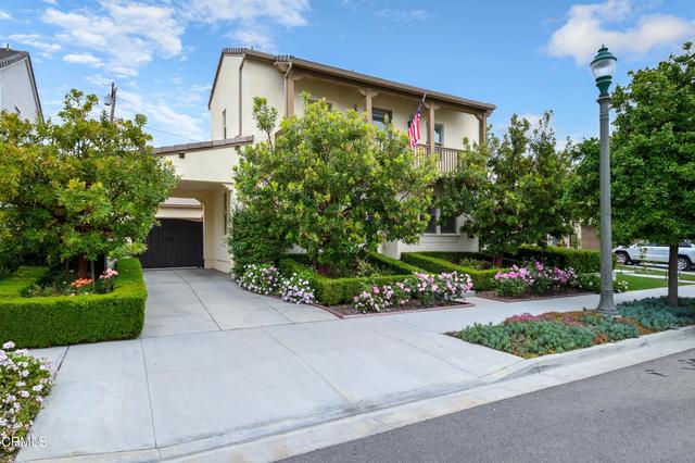 9924 N Big Horn St, Ventura, CA 93004 | 16 Photos - Movoto