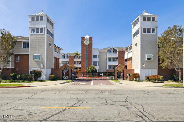 877 S B St, Oxnard, CA 93030 | MLS# V1-28837 | 23 Photos - Movoto