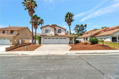 9657 Pebble Brook Dr, Moreno Valley, CA 92557 | 28 Photos | MLS # ...