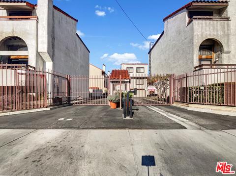 845 W Raymond St #38, Compton, CA 90220 | 18 Photos | MLS #22-225691 ...