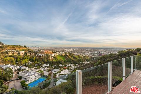 2199 Sunset Plaza Dr, Los Angeles, CA 90069 | 35 Photos | MLS #23 ...