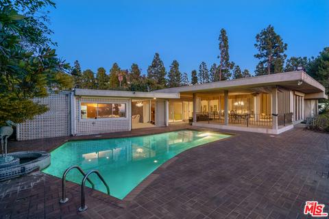 500 Chalette Dr, Beverly Hills, CA 90210 | 10 Photos - Movoto