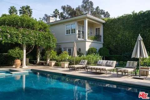 722 N Elm Dr, Beverly Hills, CA 90210 | 51 Photos - Movoto