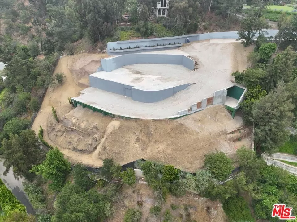 901 Strada Vecchia Rd, Los Angeles, CA 90077 | 2 Photos - Movoto