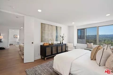 865 Comstock Ave #17F, Los Angeles, CA 90024 | 41 Photos - Movoto