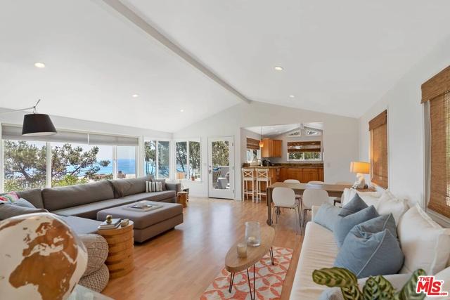 99 Paradise Cove Rd, Malibu, CA 90265 | MLS# 25559513 | 33 Photos - Movoto