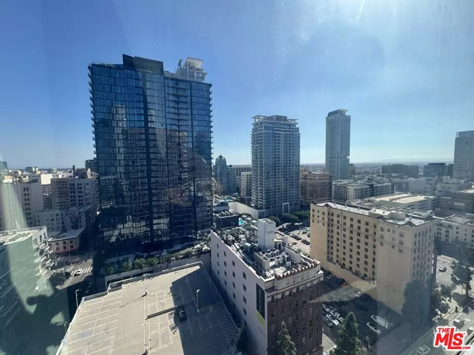 801 S Grand Ave #1508, Los Angeles, CA 90017 | MLS# 25609239 | 56 ...