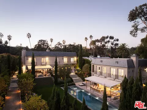 360 N Rockingham Ave, Los Angeles, CA 90049 - Movoto