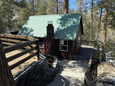 53440 Middle Ridge Dr, Idyllwild, CA 92549 | 24 Photos - Movoto
