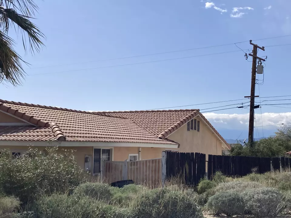 9899 San Simeon Dr, Desert Hot Springs, CA 92240 | 3 Photos - Movoto