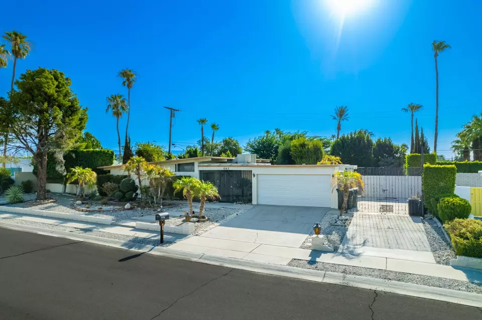 682 N Monterey Rd, Palm Springs, CA 92262 - Movoto