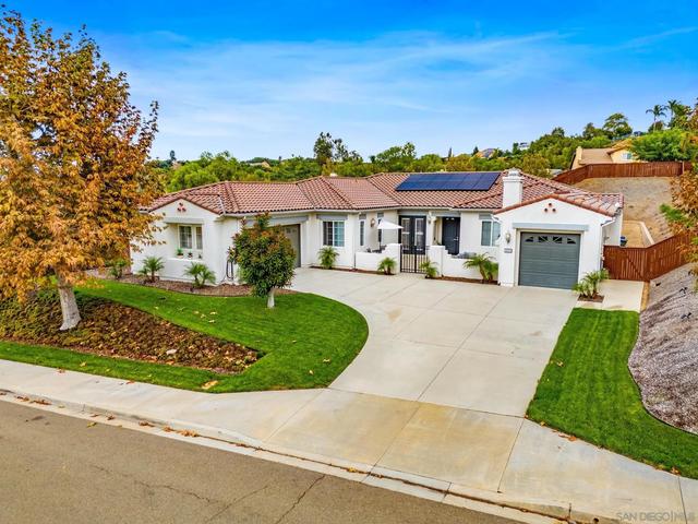 3252 Hidden Estate Ln, Escondido, CA 92027 | 32 Photos - Movoto